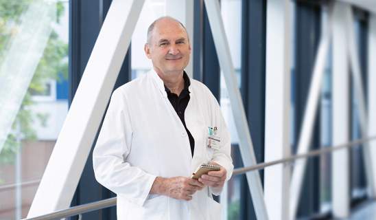 Dr. med. VITĀLIJS ZVIRGZDIŅŠ, asinsvadu ķirurgs: Ar neiz... — Doctus